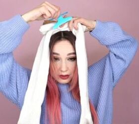 Super Easy Heatless Sock Curls Tutorial with Amazing Results | Upstyle