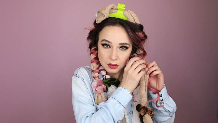 Super Easy Heatless Sock Curls Tutorial With Amazing Results Upstyle