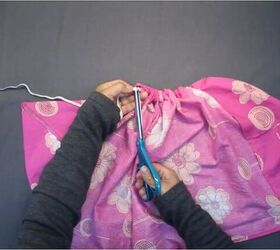 How to DIY a Super Easy Head Wrap | Upstyle