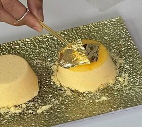 Christmas Gift Idea: Luxury DIY Gold Bath Bomb | Upstyle