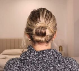 5 Super Cute and Easy Low Messy Bun Hairstyles | Upstyle