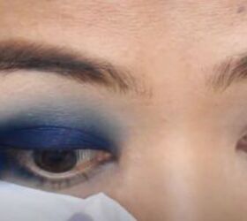 Trendy Smoky Blue Eyeshadow Tutorial | Upstyle