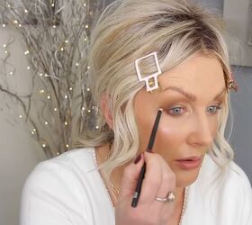 Incredible Spoon Makeup Hack Tutorial | Upstyle