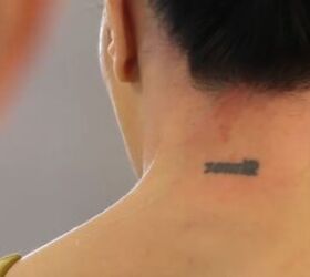 Super Easy DIY Neck Waxing Tutorial | Upstyle