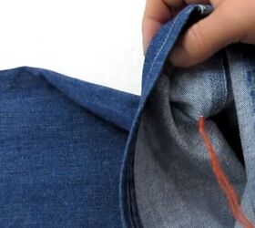 How to DIY a Fun Crossbody Bag From Old Jeans | Upstyle