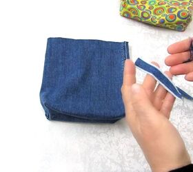 How to DIY a Cute Jean Purse From Old Jeans | Upstyle