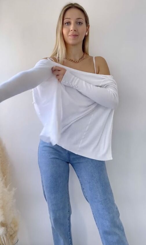 Why You Should Put Your Cardigan on Backwards | Upstyle Why You Should Put Your Cardigan on Backwards | Upstyle