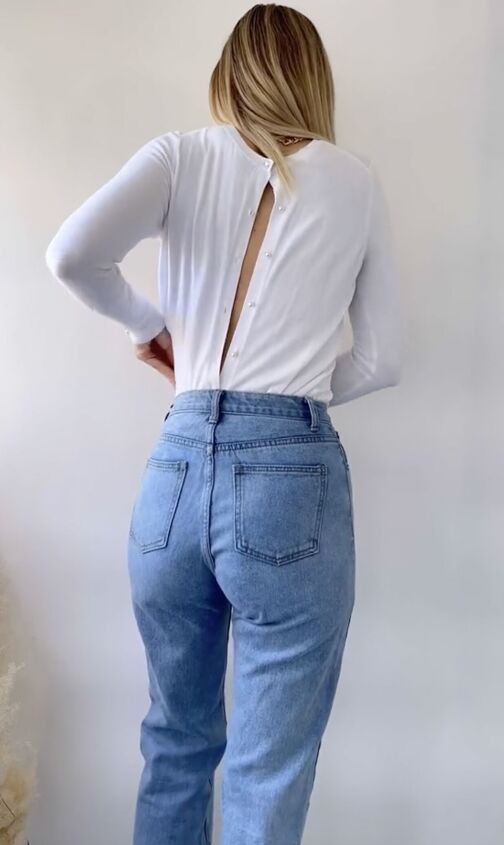 Why You Should Put Your Cardigan on Backwards | Upstyle Why You Should Put Your Cardigan on Backwards | Upstyle