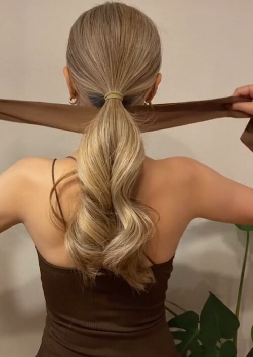 How to Hide Ugly Hair Ties | Upstyle How to Hide Ugly Hair Ties | Upstyle