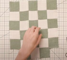 How to Make a Super Cute Checkerboard Purse | Upstyle