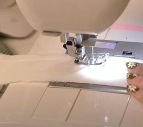 How to Make a Super Cute Checkerboard Purse | Upstyle