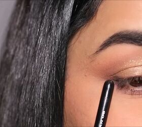 How to Apply Gold Shimmer Eyeshadow on Mature Skin | Upstyle