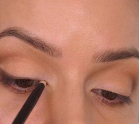 How to Contour Your Eyes | Upstyle