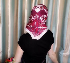 Easy Russian Babushka Scarf Styling Ideas | Upstyle