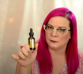 Easy Hair Tutorial: How to Make Your Curls Last Longer | Upstyle