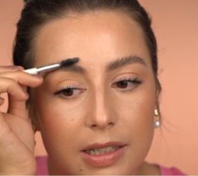 Simple 9-step Beginner Eyebrow Tutorial | Upstyle