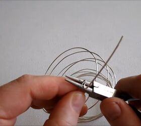 Valentine's DIY: How to Make a Super Cute Wire Heart Ring | Upstyle