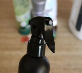 DIY This Easy Sea Salt Spray for Voluminous Beach Waves | Upstyle
