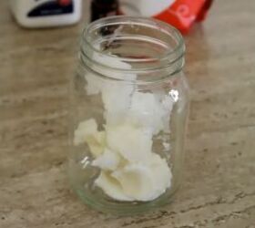Follow This Super Easy Natural Deodorant Recipe | Upstyle