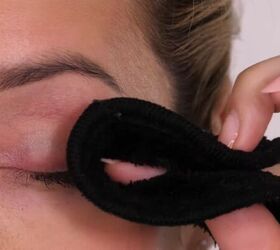 Can You Remove Mascara With Water? Yes! Here's How | Upstyle