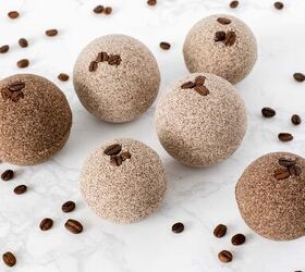 DIY Coffee Bath Bombs | Upstyle