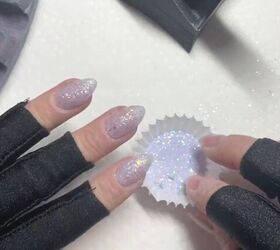 How to DIY Cute and Easy Mirror Chrome Nails | Upstyle