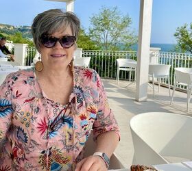 How to Style Rocking White Wide Leg Pants, a Peach Top, and a Jean Jac ...