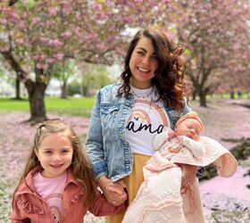 How to Dress a Fam for Beautiful Photos Outside | Upstyle