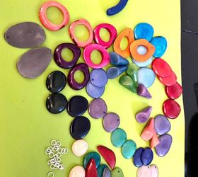 How to Make Lightweight Colourful Earrings From Nuts! | Upstyle