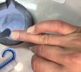 How to DIY Viral Swimming Pool Nails | Upstyle