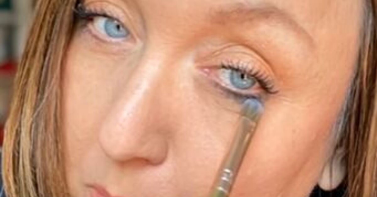 Quick And Easy Reverse Cat Eyeliner Tutorial Upstyle