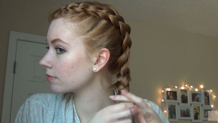 Quick and Easy Double Dutch Braid Bun Tutorial | Upstyle Quick and Easy Double Dutch Braid Bun Tutorial | Upstyle