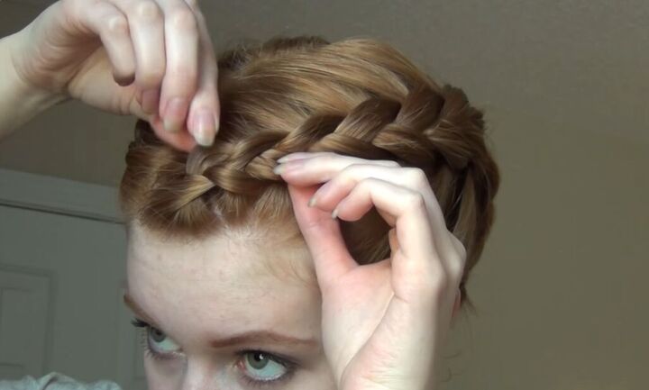 Quick and Easy Double Dutch Braid Bun Tutorial | Upstyle Quick and Easy Double Dutch Braid Bun Tutorial | Upstyle