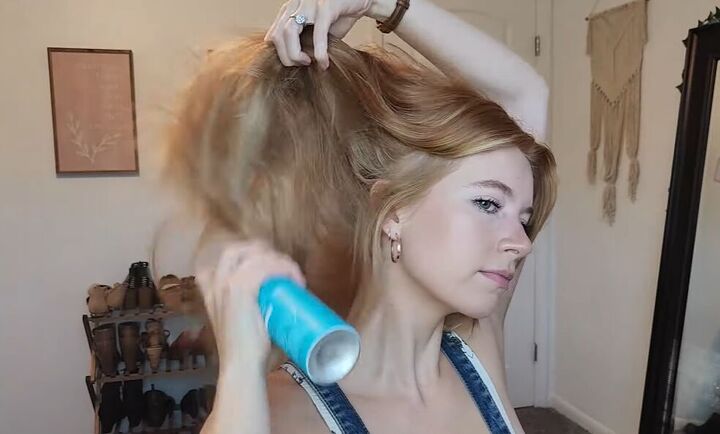 How To Get Gorgeous Beach Curls With A Curling Iron Upstyle