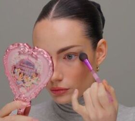 Chic & Natural Low Contrast Makeup Look | Upstyle