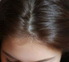 How to DIY Your Own Dry Shampoo From Corn Starch | Upstyle