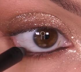 Easiest 3-Minute Soft Smokey Eye Trick! | Upstyle