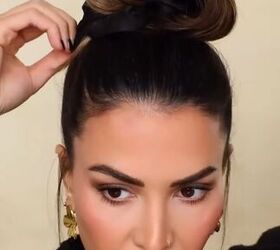 How to Make the Perfect Messy Bun With JUST a Scrunchie | Upstyle