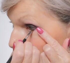 How to Make Your Eyes Look Bigger With Makeup | Upstyle
