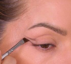 Use Tweezers for This Easy Cat Eye Makeup Look | Upstyle